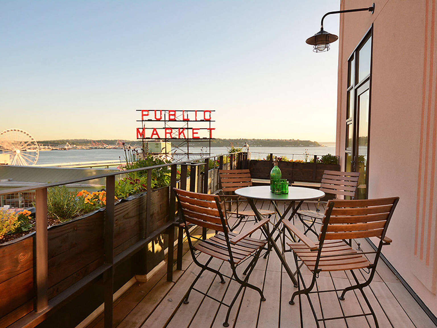The 12 Best Hotels in Seattle for 2025