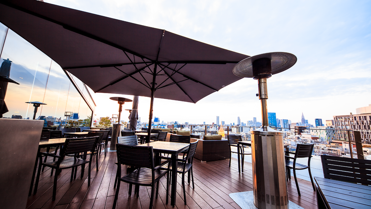 13 best rooftop bars and restaurants with the best views of Tokyo