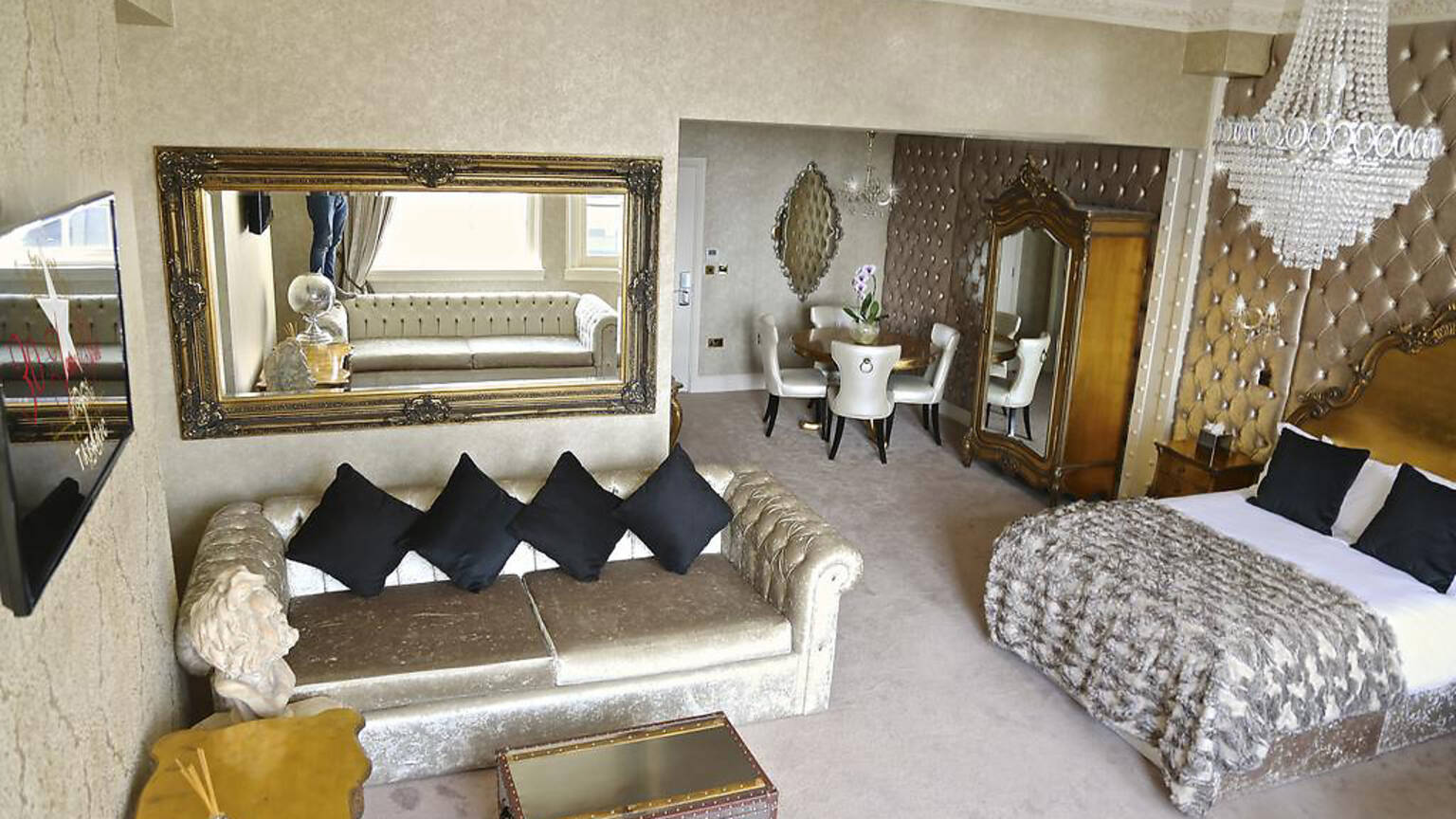 13 Best Hotels in Liverpool for 2025