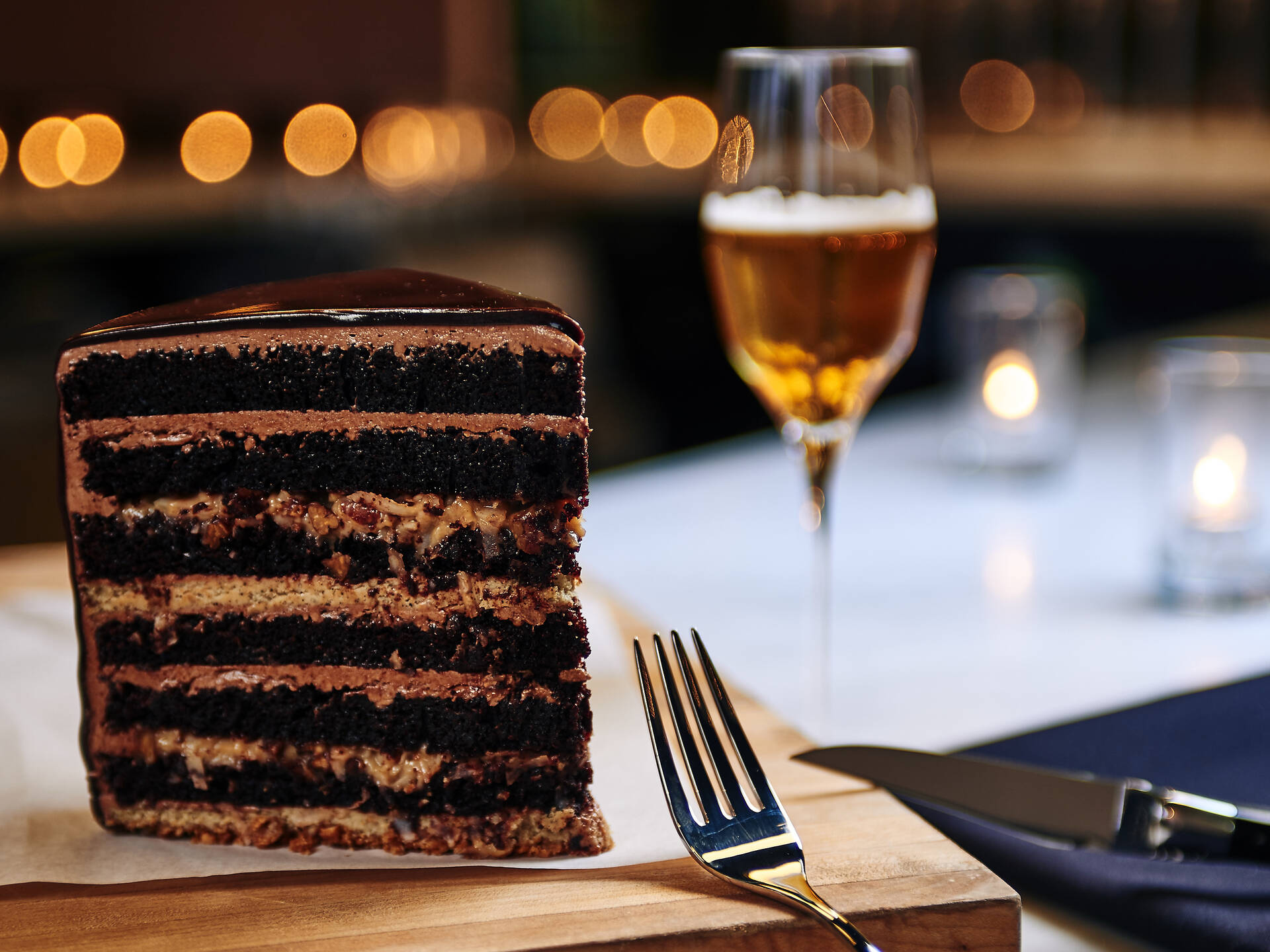 The 17 Best Stoner Foods at Chicago Restaurants and Bars