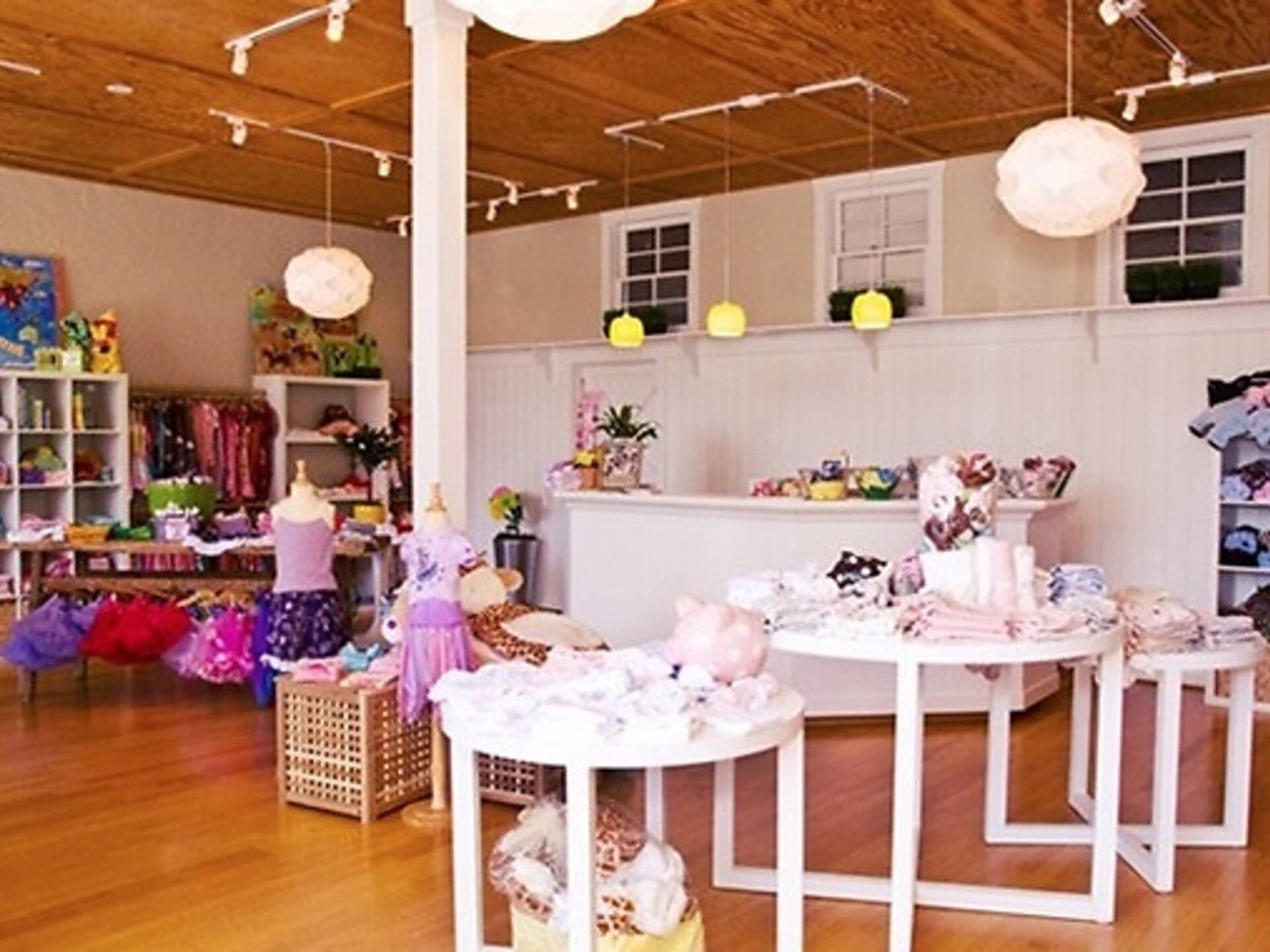 Best Redondo Beach shops for surf gear, apparel, antiques and more
