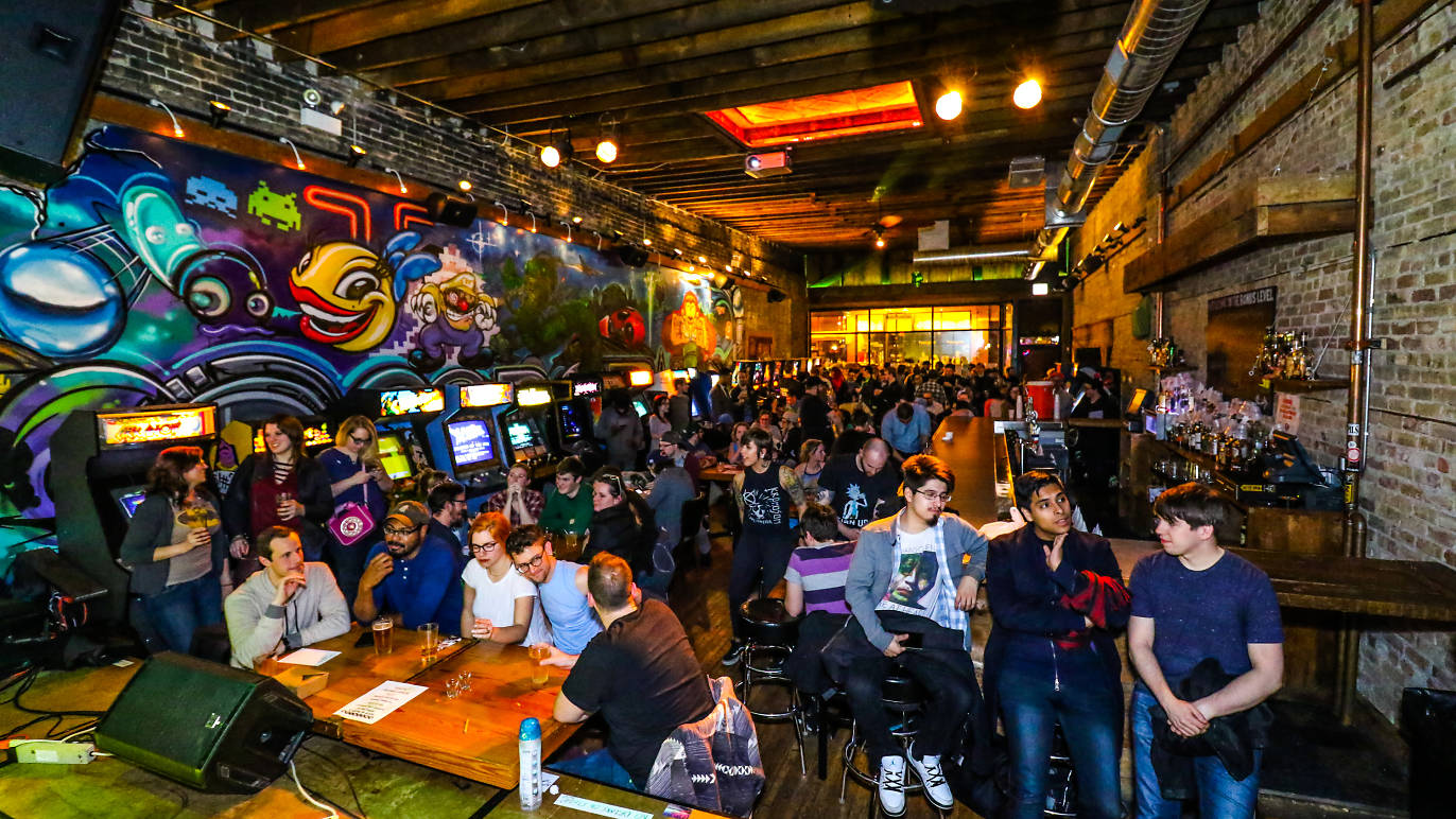 Holiday party spots in Chicago for colleagues or friends