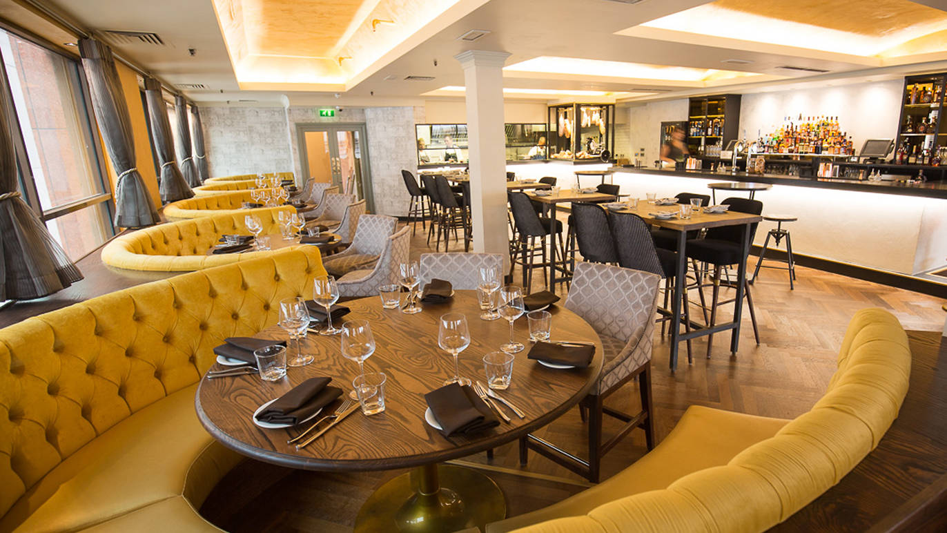 Roma | Restaurants in Fenchurch Street, London