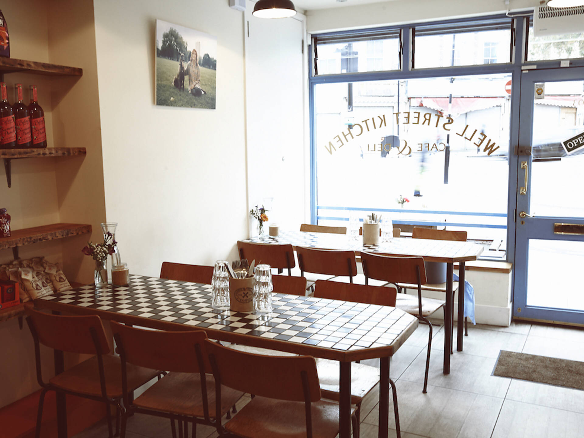 24 Best Cafes in London: Killer Cafes To Try Right Now