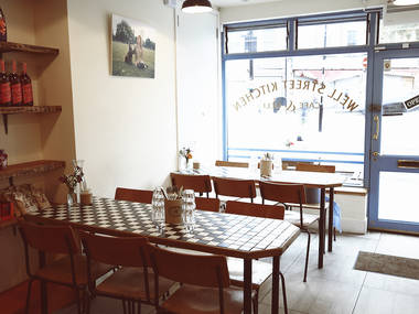 24 Best Cafes in London: Killer Cafes To Try Right Now