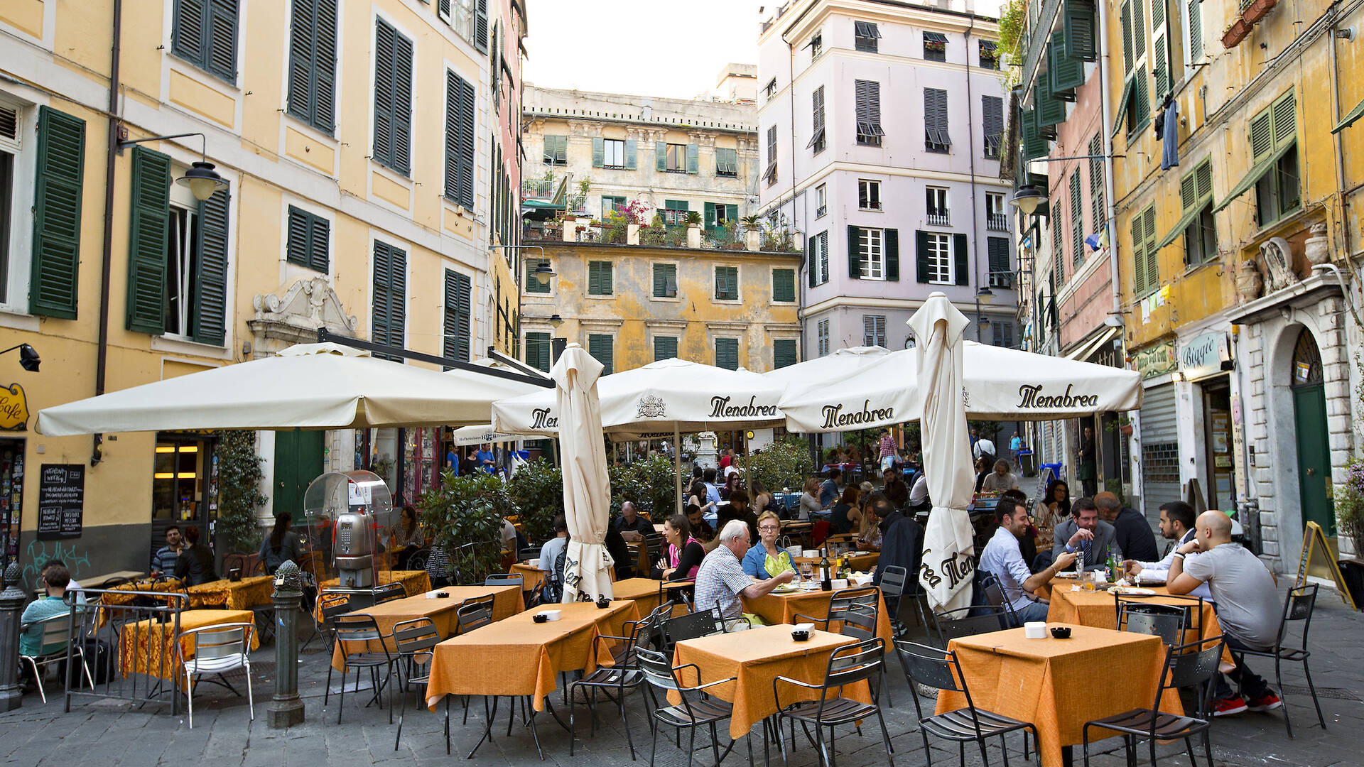 10 great things to do in Genoa - bars, restaurants, sights and the old ...