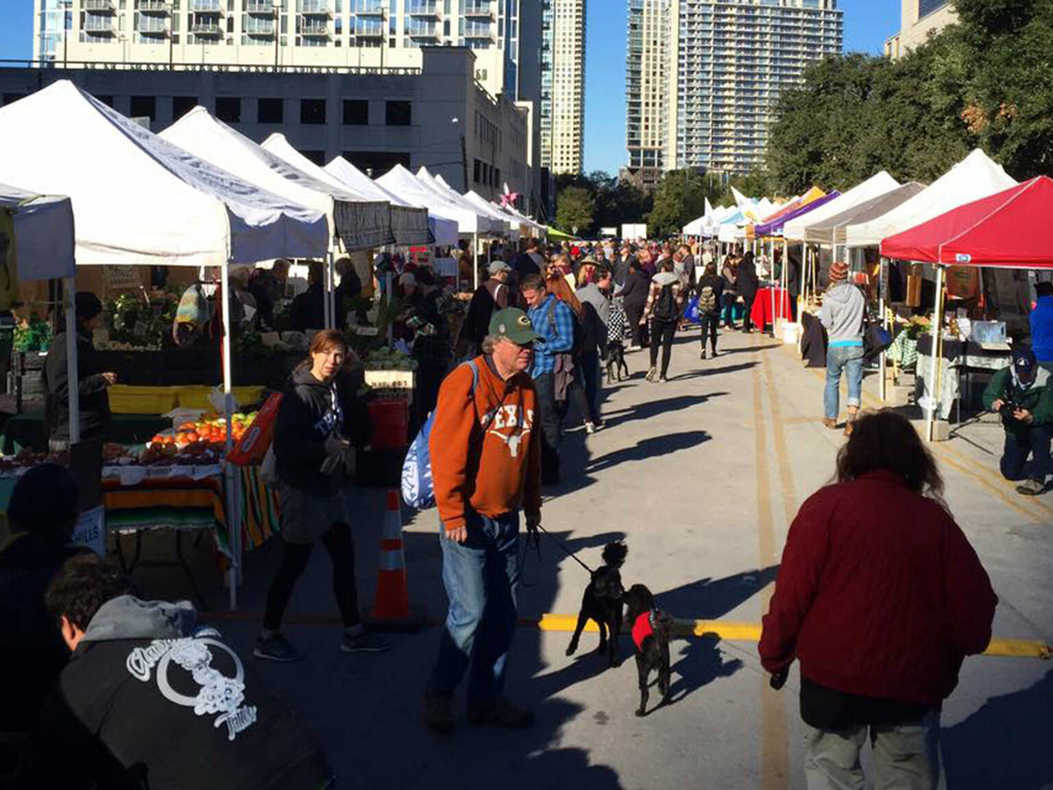 10 Best First Date Ideas in Austin, Texas