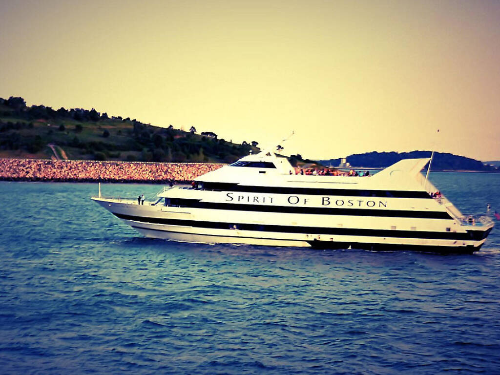 11 Best Boston Cruises for Seeing the City Like Never Before