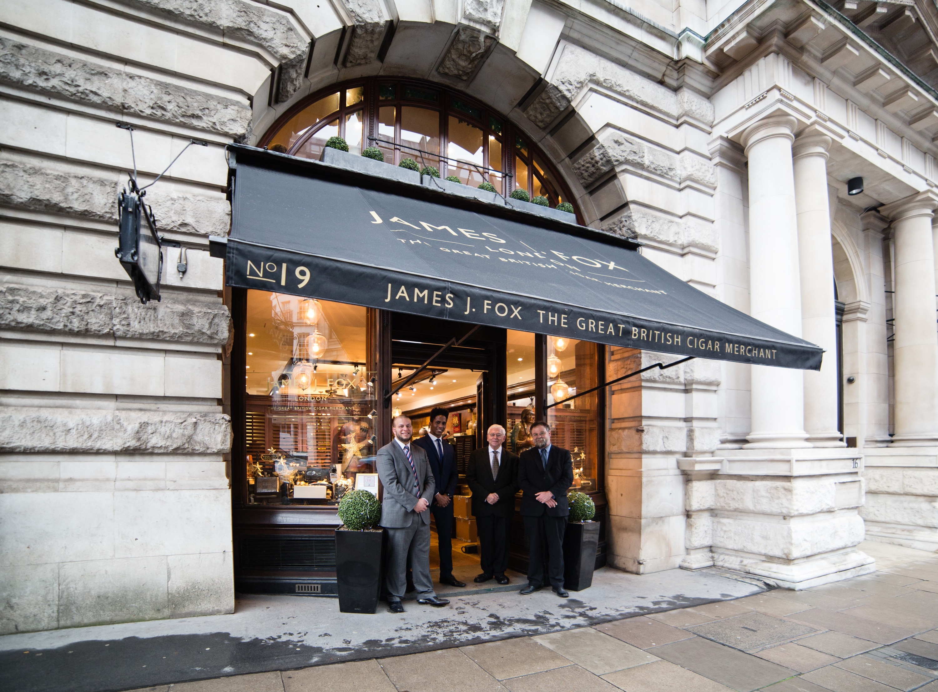 The Spa and Barber at Alfred Dunhill | Shopping in Mayfair, London
