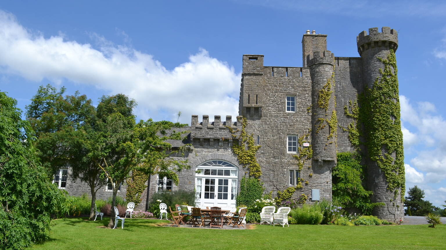 19 Castles in the UK You Can Actually Stay In Right Now