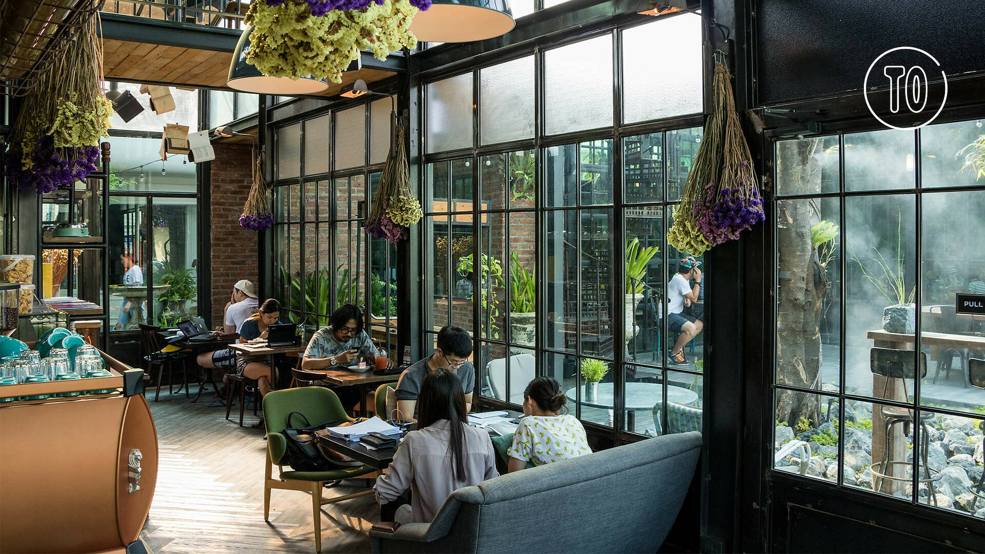 Kiew Kai Ka | Restaurants in Lat Phrao, Bangkok