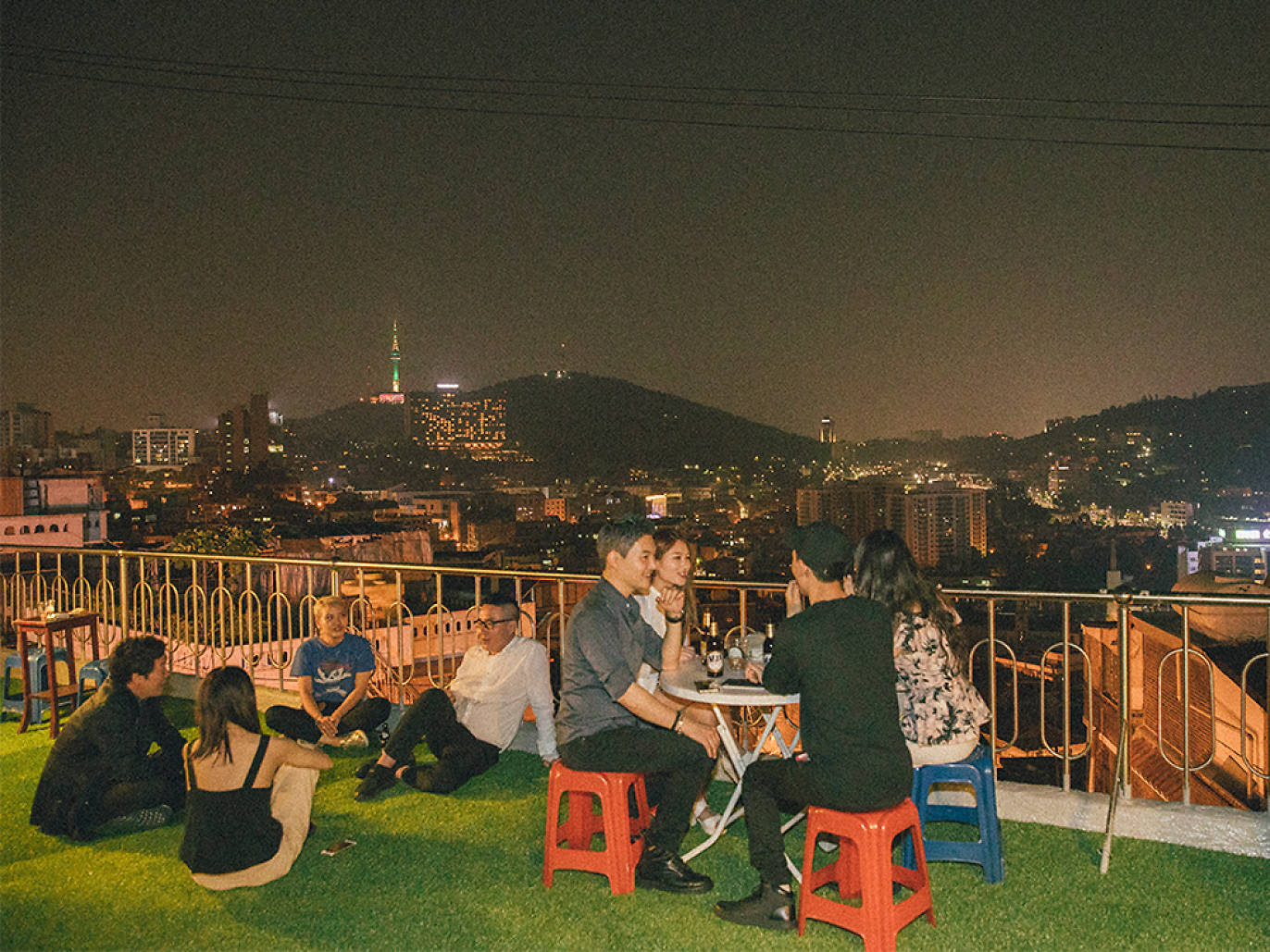 Seoul rooftop venues you want to spend time at this summer