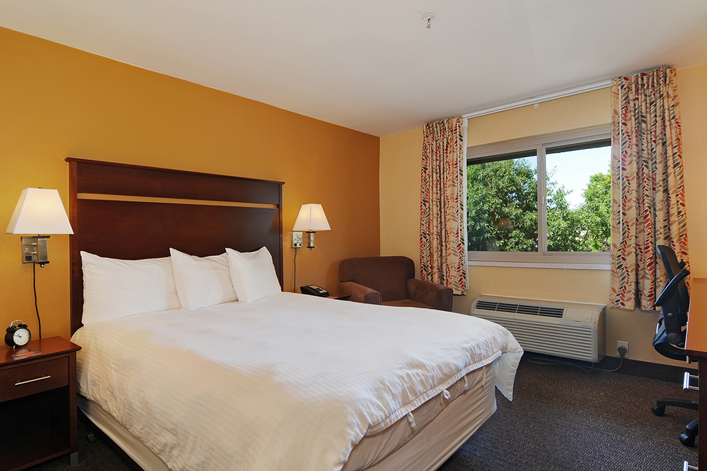 Georgetown Inn | Hotels in Van Asselt, Seattle