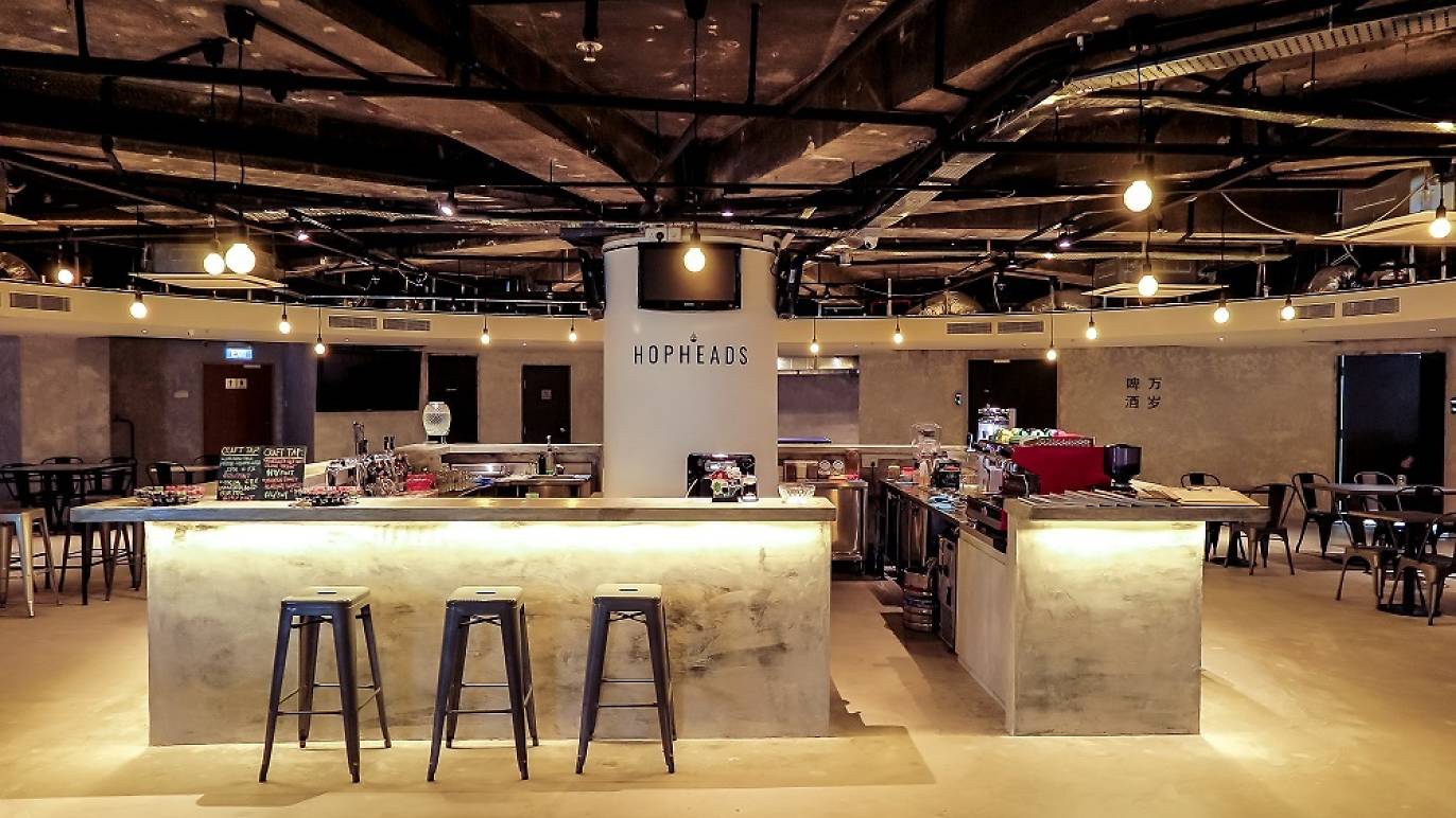 HopHeads | Bars and pubs in River Valley, Singapore