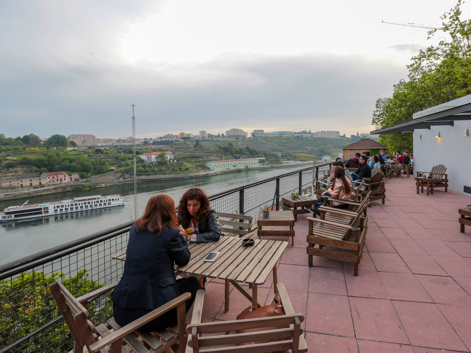17 Best Bars in Porto Right Now, Picked By Locals