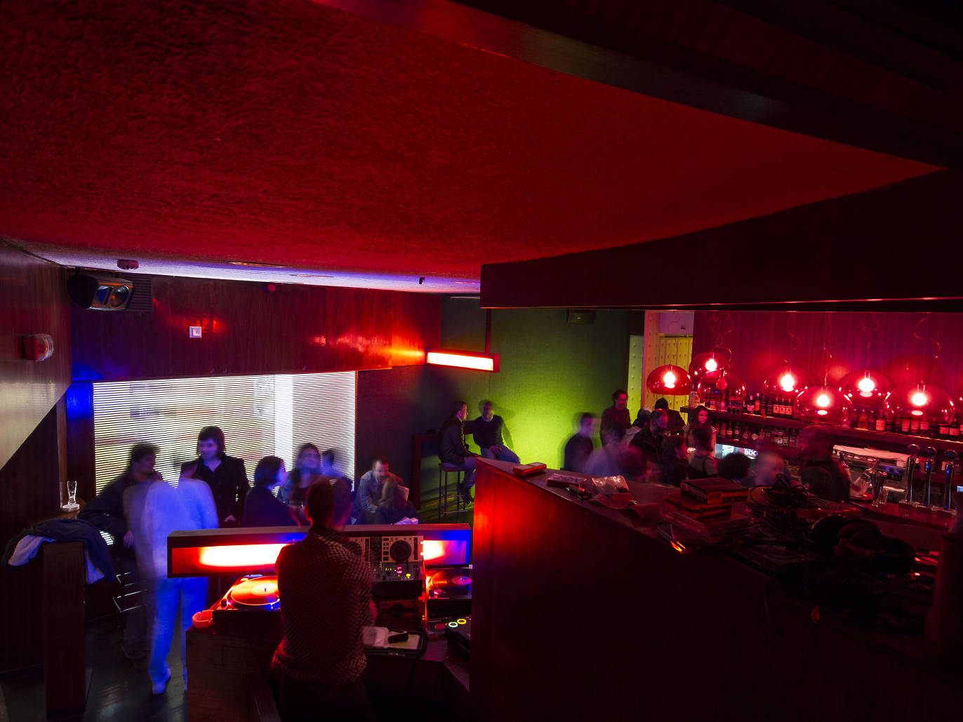9 Best Clubs In Porto, By Local Experts