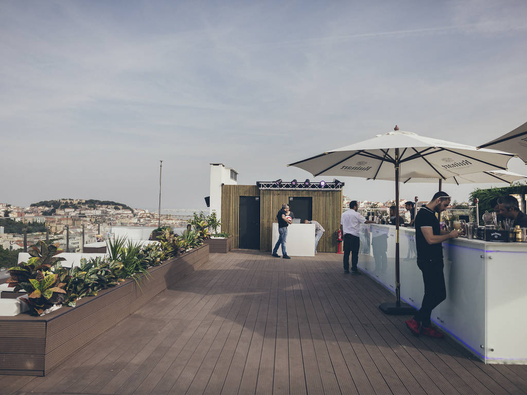 Best Rooftop Bars in Lisbon For Cocktails And Sunset Views (Updated 2025)