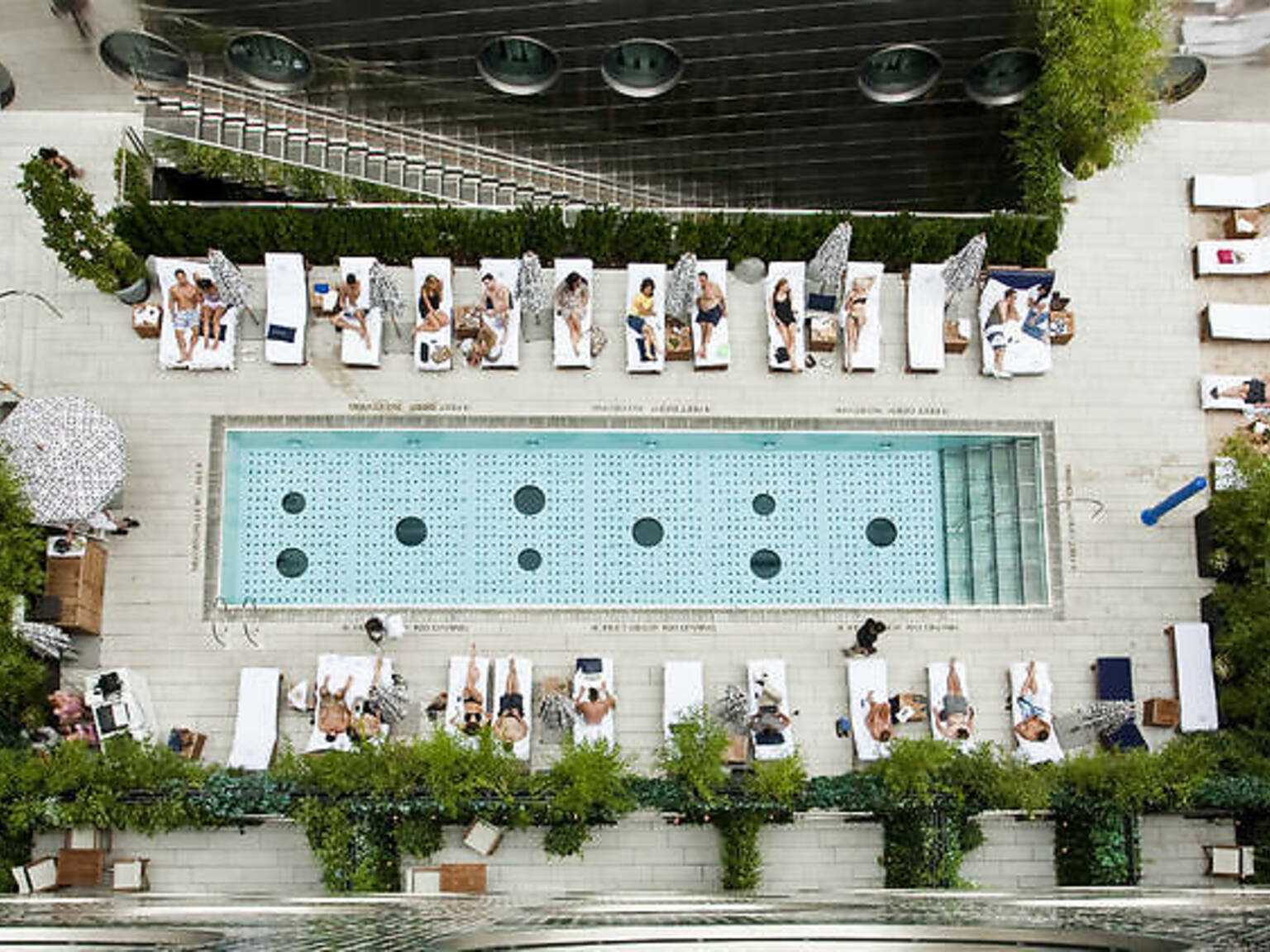 12 Best Hotel & Rooftop Pools in NYC You Can Actually Go To