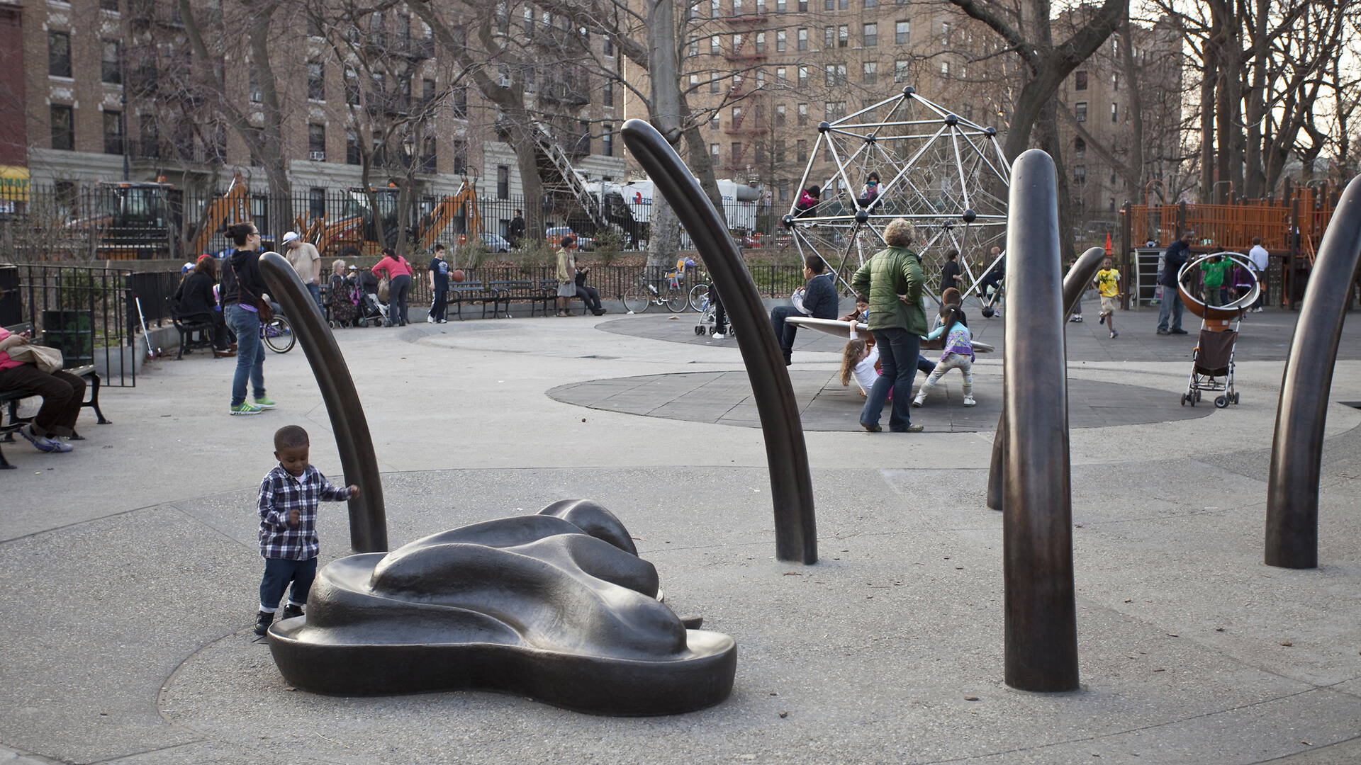 50 Best Playgrounds in NYC for Epic, Kid-Centric Playtime