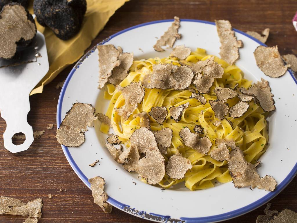 Wan Chai: The Ultimate Guide