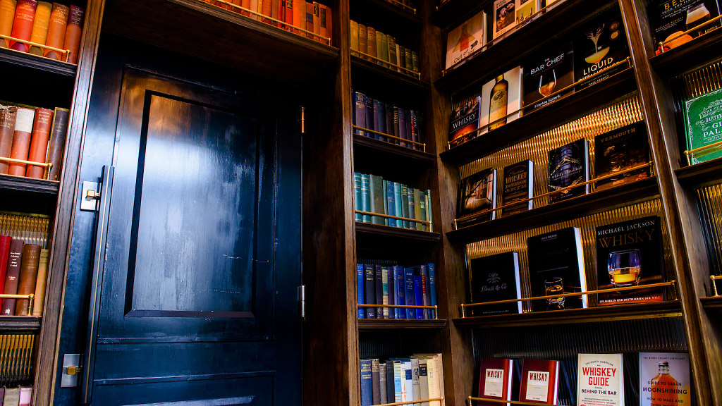 Tokyo Whisky Library | Bars and pubs in Aoyama, Tokyo