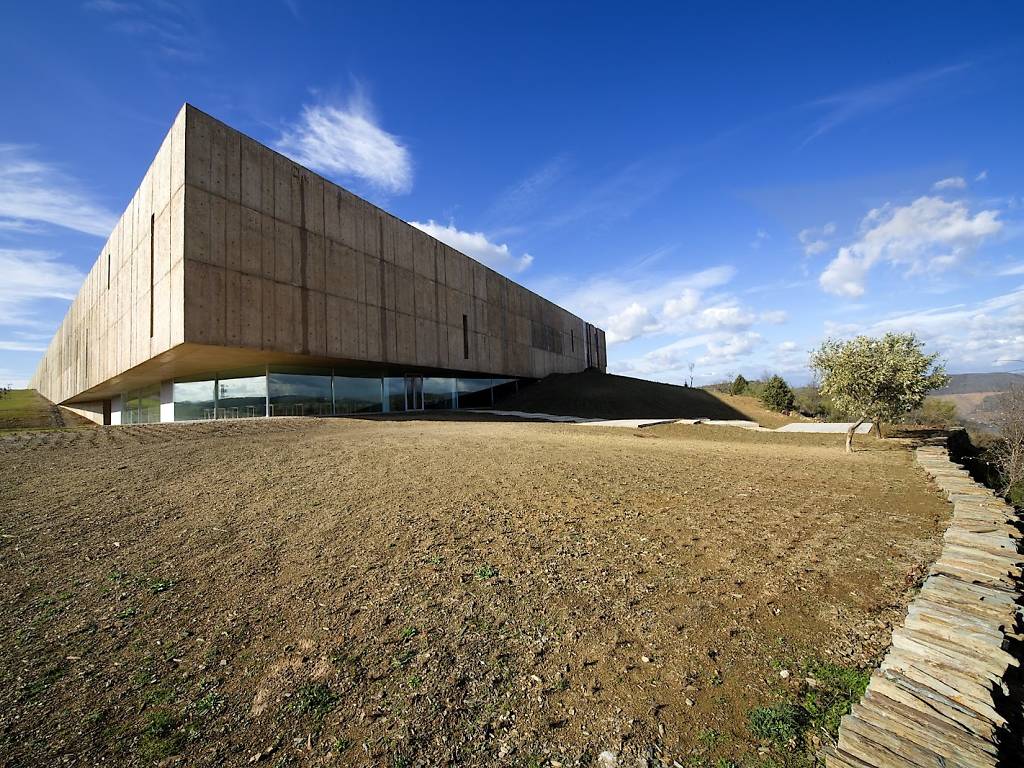 Eight awesome things to do in Douro - eat, drink and relax