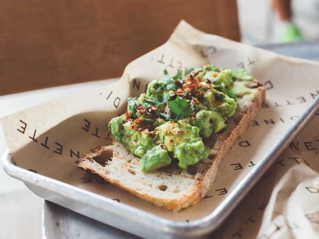 Find the best avocado toast in Los Angeles at these restaurants