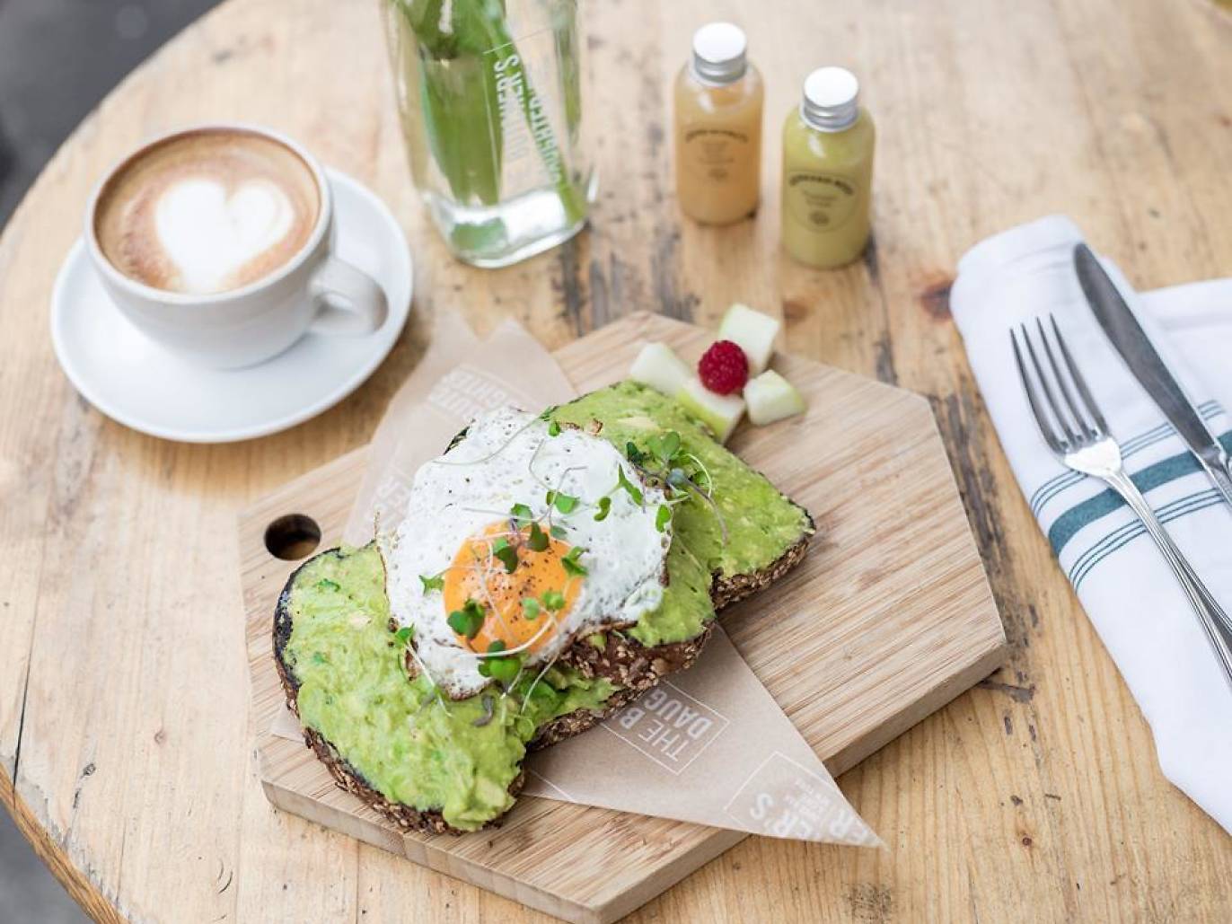 Find the best avocado toast in Los Angeles at these restaurants