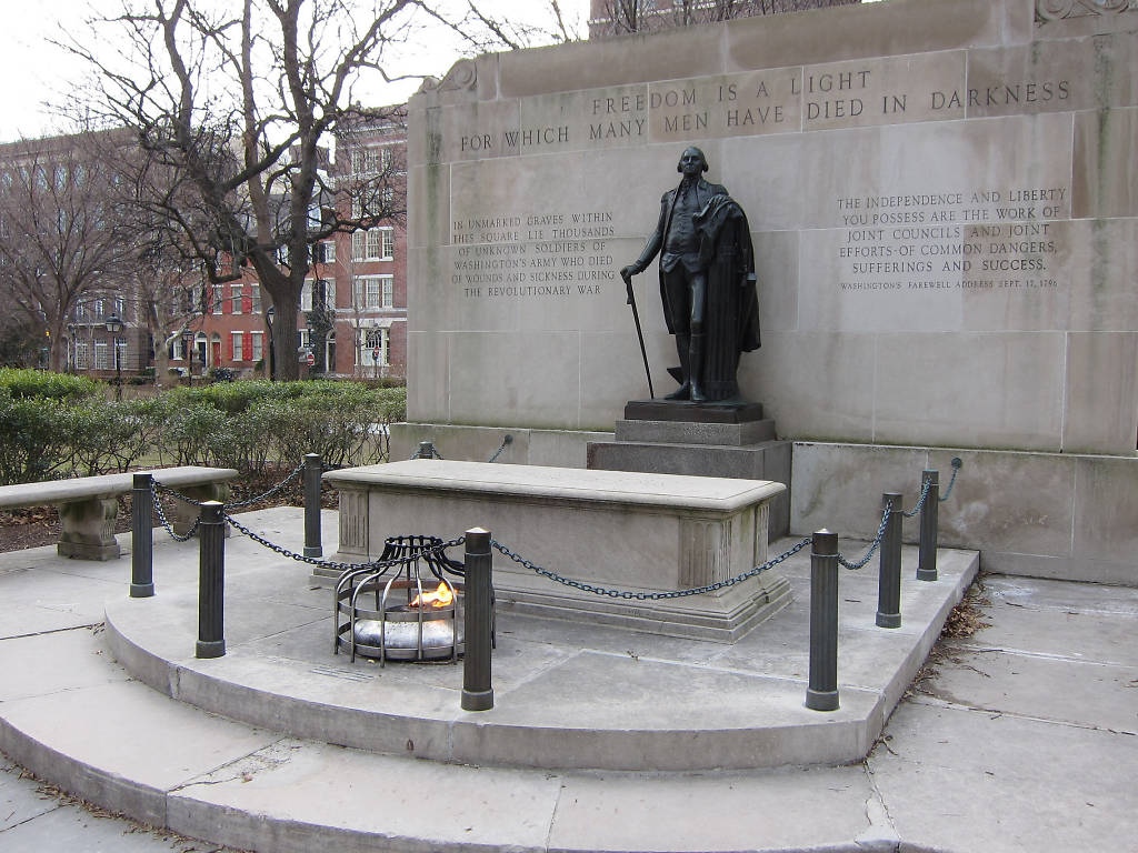 16 Best Philadelphia Parks for Hiking and People Watching