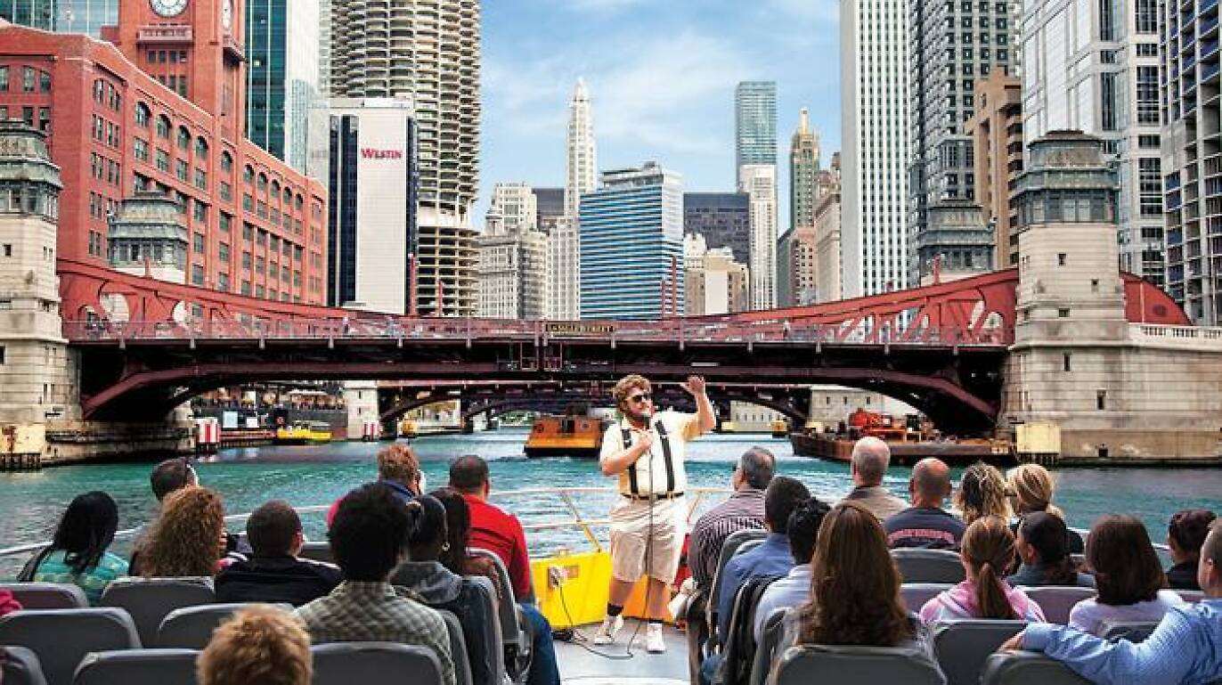 14 Best Boat Tours in Chicago for 2025
