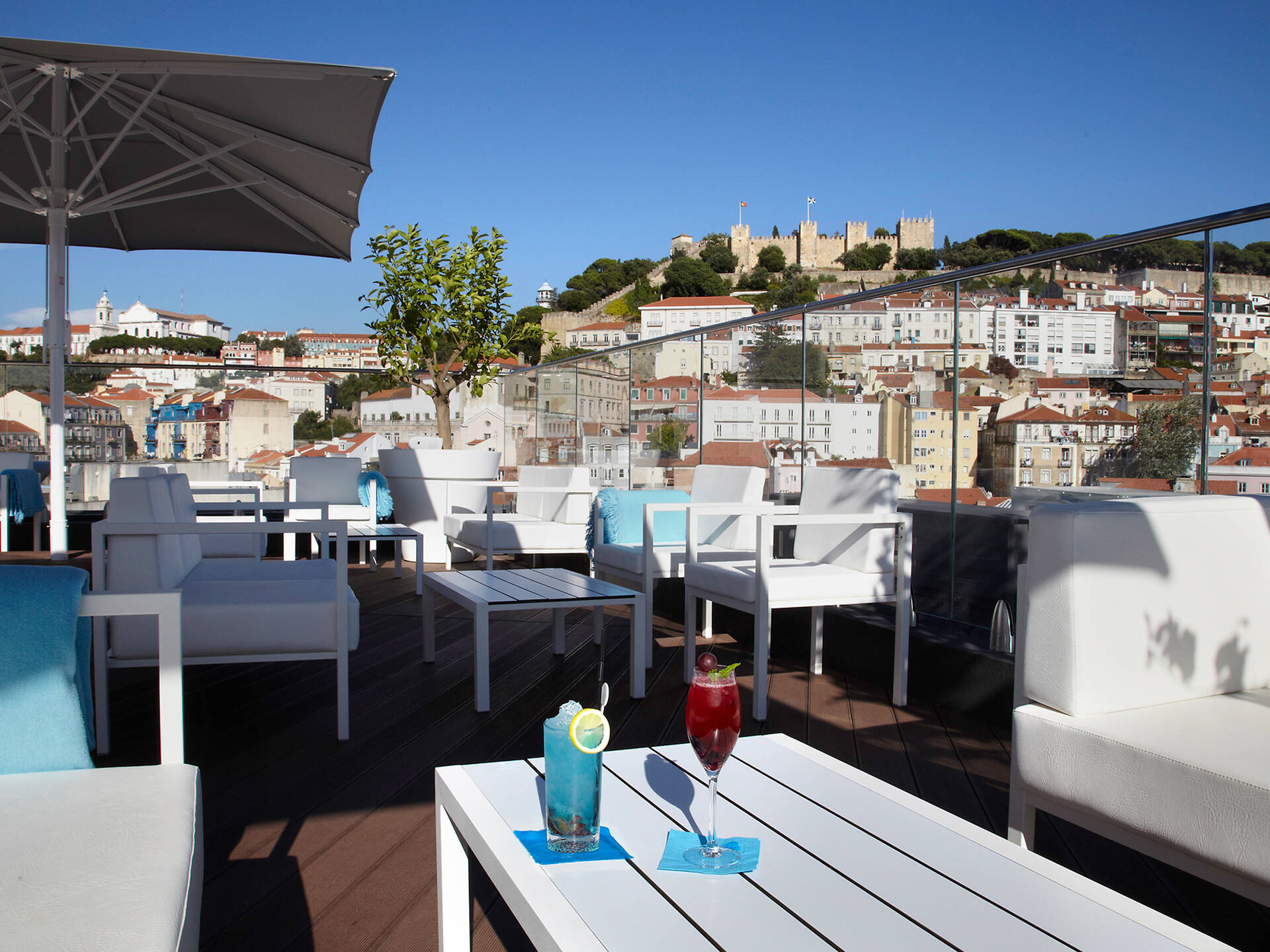 Best Rooftop Bars in Lisbon For Cocktails And Sunset Views (Updated 2025)