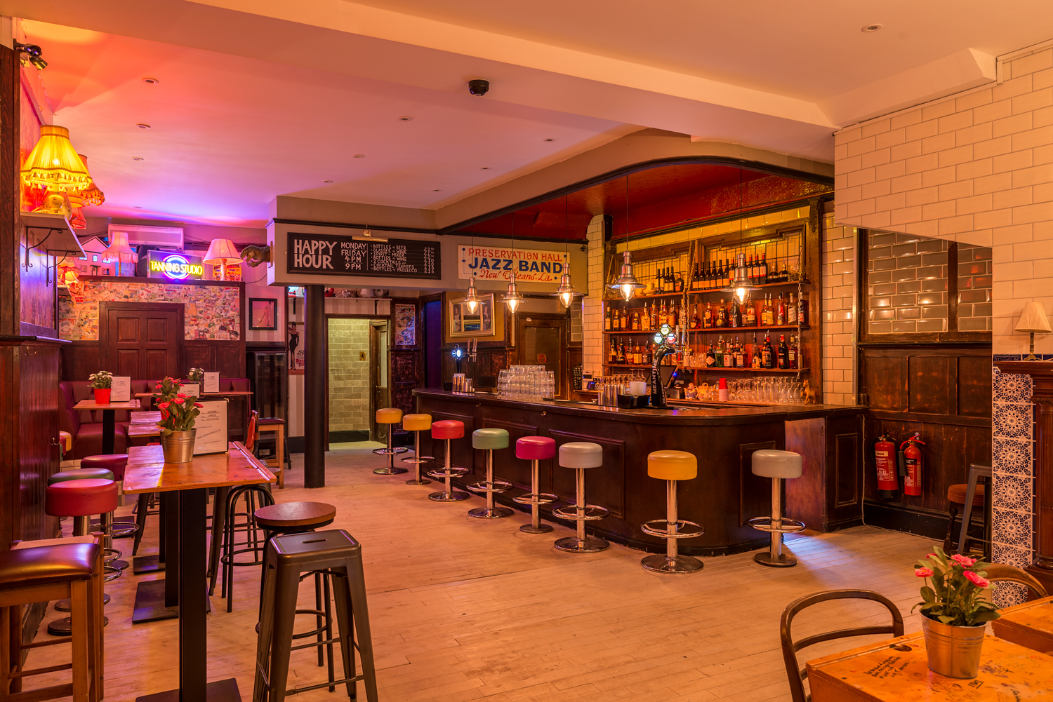 Simmons Tower Bridge | Bars and pubs in Tower Bridge, London