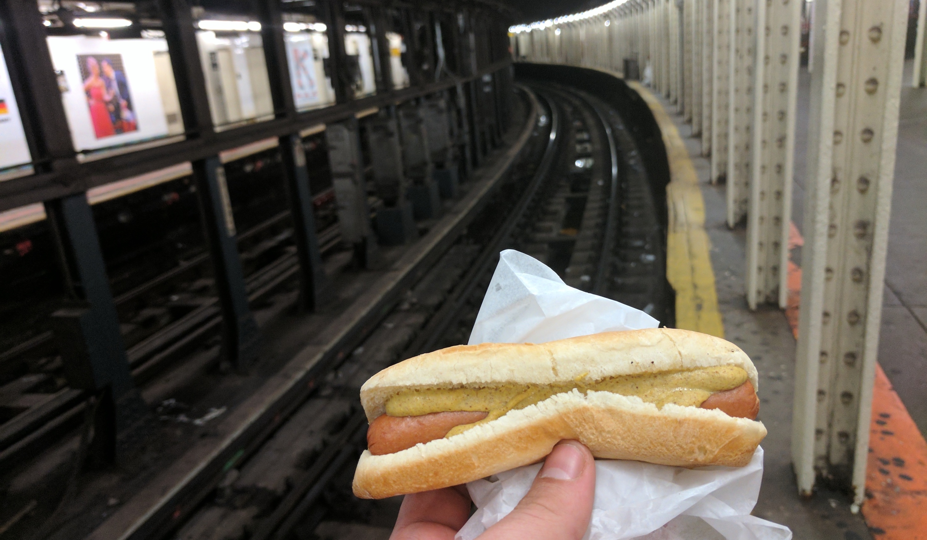MTA may ban food on the subway after garbage fires