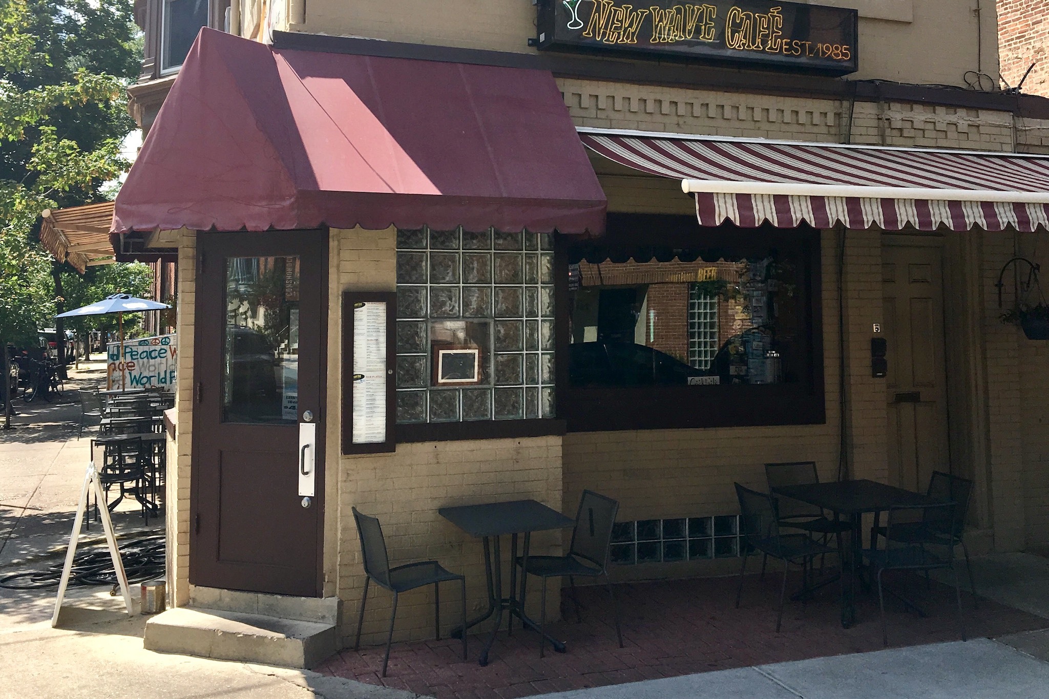 New Wave Cafe | Restaurants in 3rd St Fabric Row, Philadelphia