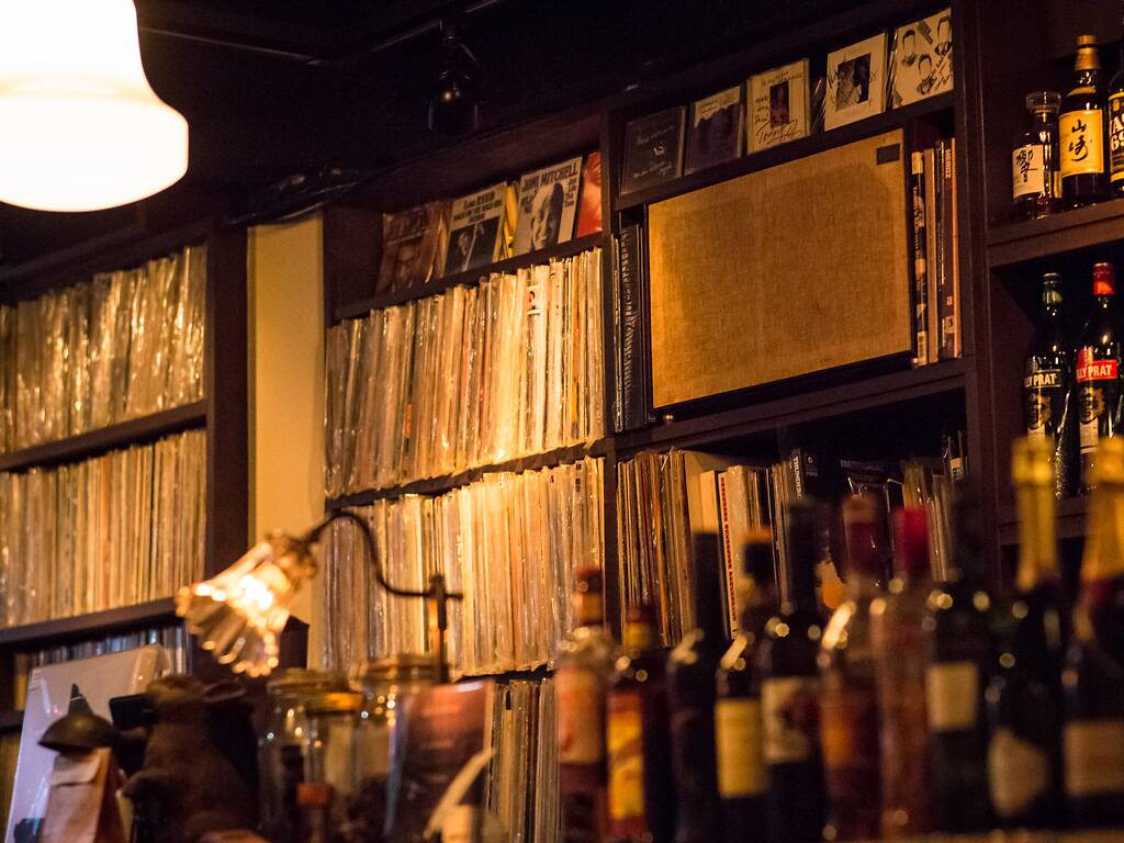 8 best listening bars in Tokyo for vinyl music