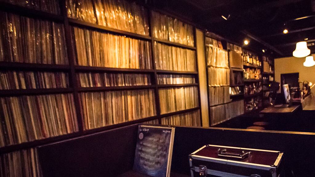 Bar Music | Bars and pubs in Shibuya, Tokyo