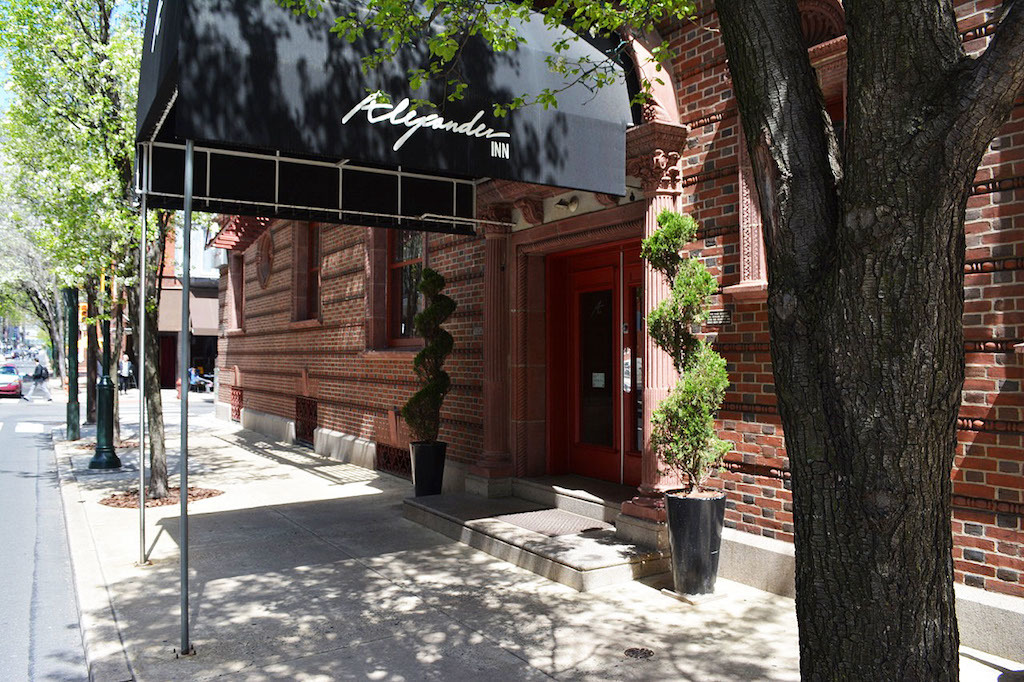 The Alexander Inn | Hotels in Gayborhood, Philadelphia