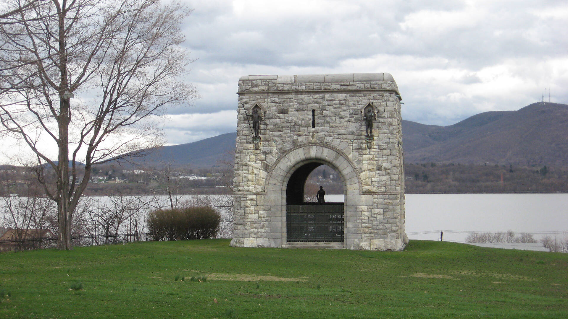 Weekend trips to historic estates and museums near NYC