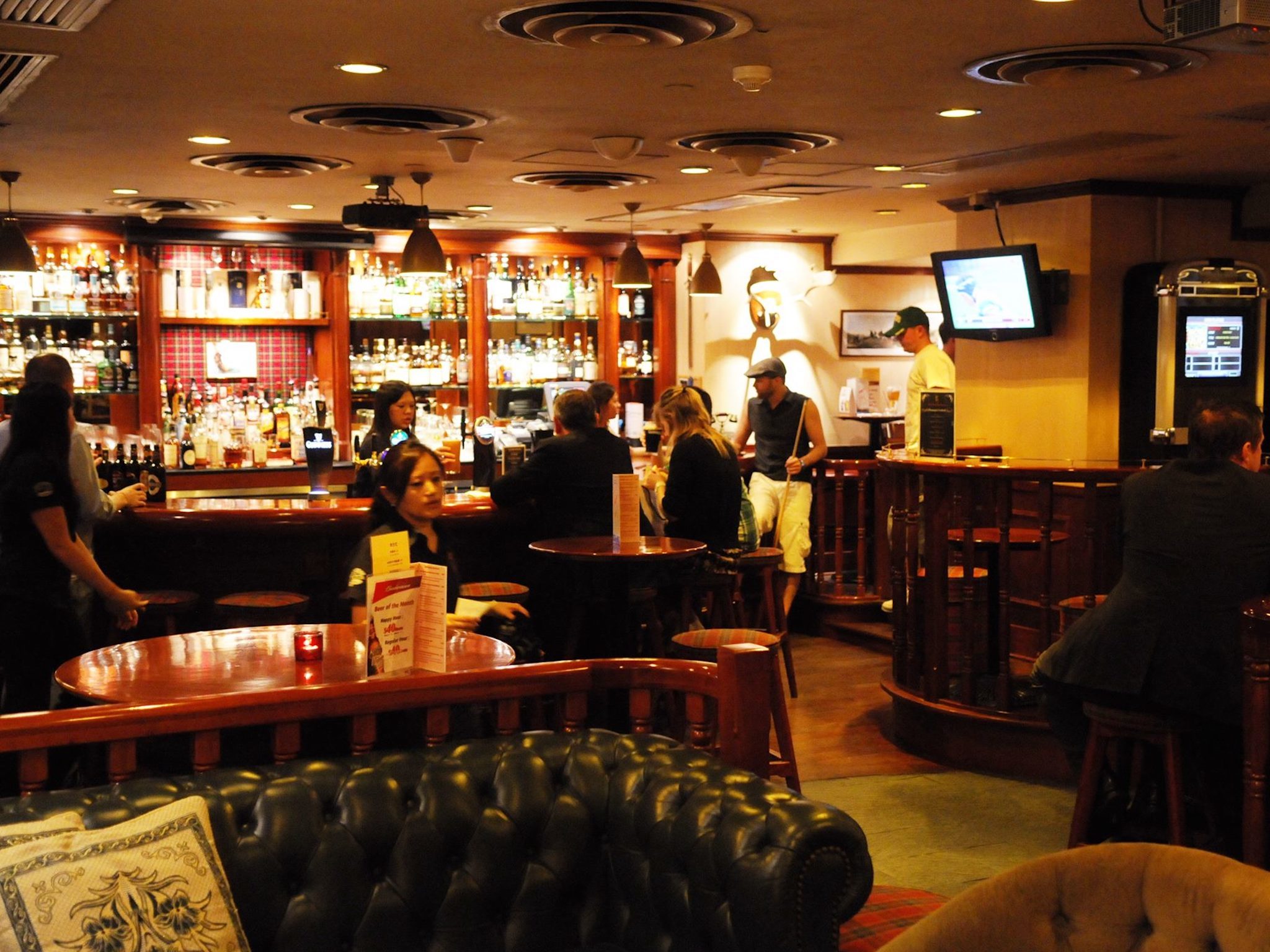 Best Bars In Wan Chai And Admiralty