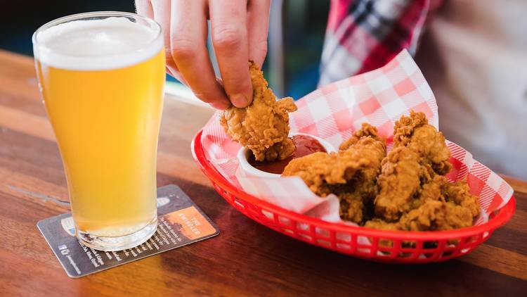 The Lady Hampshire | Bars in Camperdown, Sydney