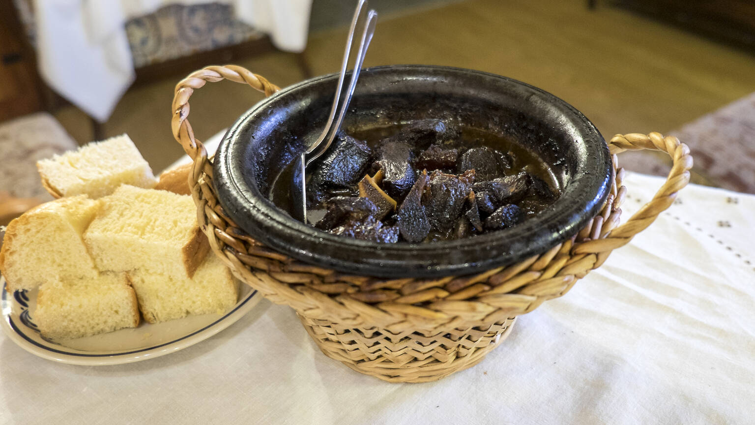 These are the best restaurants in the Azores for you to try