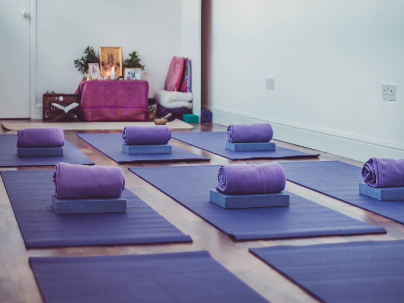 Best Yoga Classes in London | 17 Yoga Studios For Chilling Out