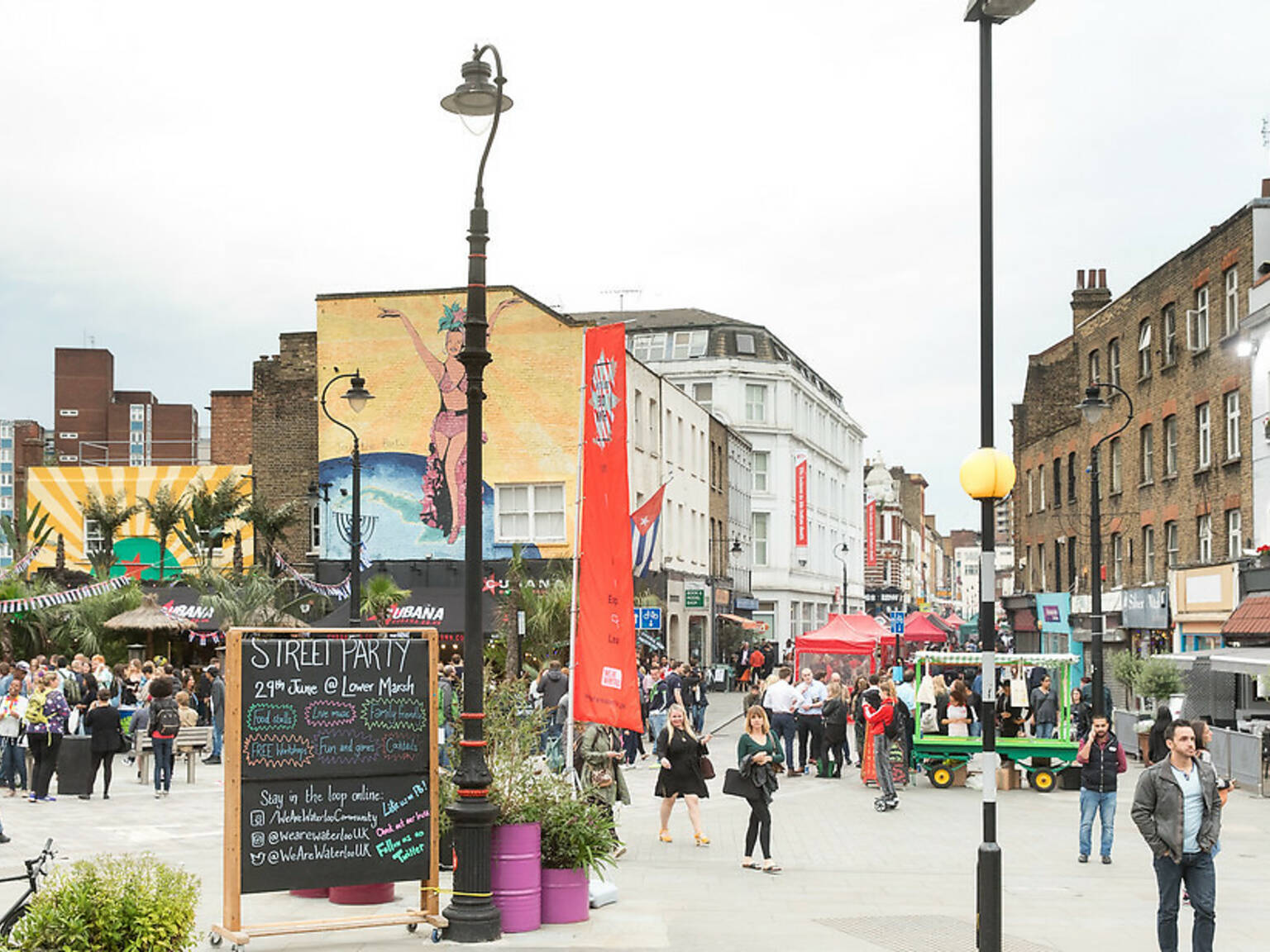 8 Best Fashion Markets In London: Clothes Markets for Style Seekers