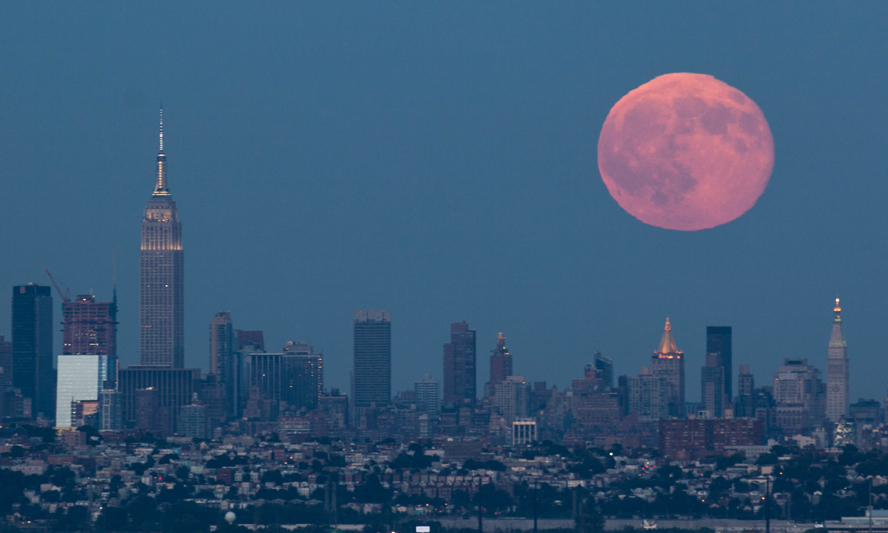 The Empire State Building will light up during the solar eclipse on ...