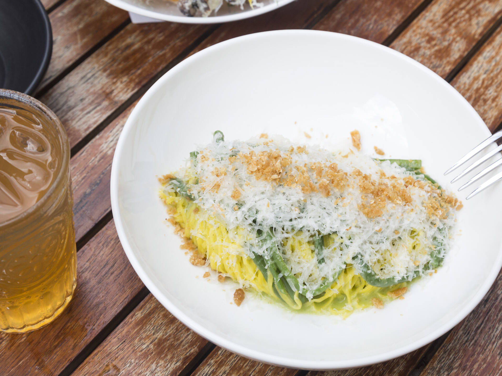 Here's Where To Dine Alone In Chicago