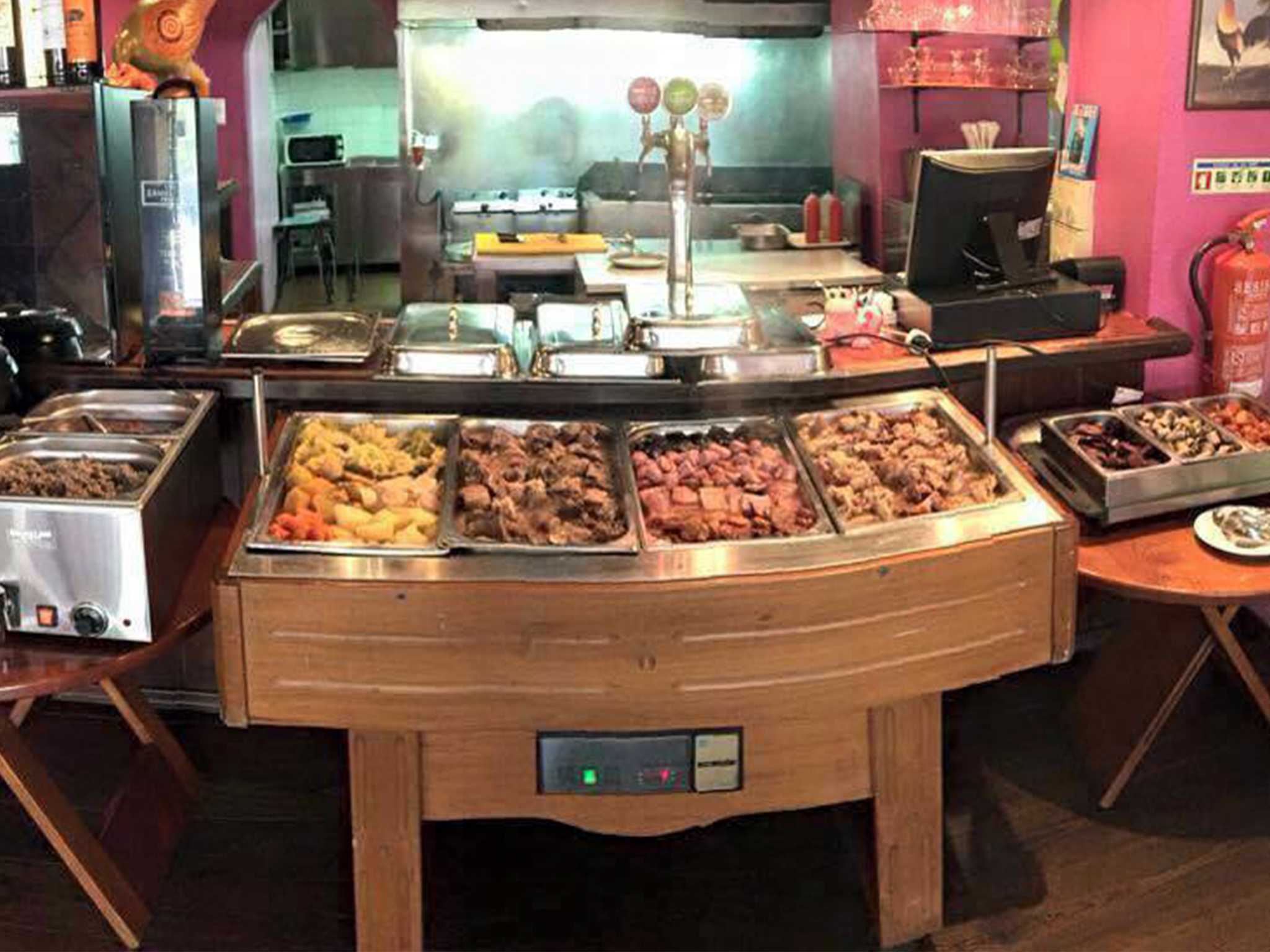 São estes os melhores restaurantes de praia perto de Lisboa
