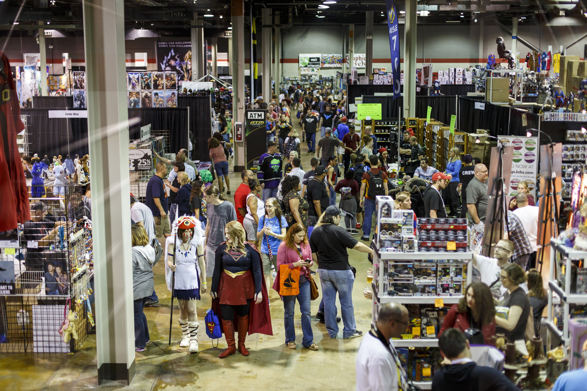 Check out the coolest costumes we saw at Wizard World Chicago Comic Con