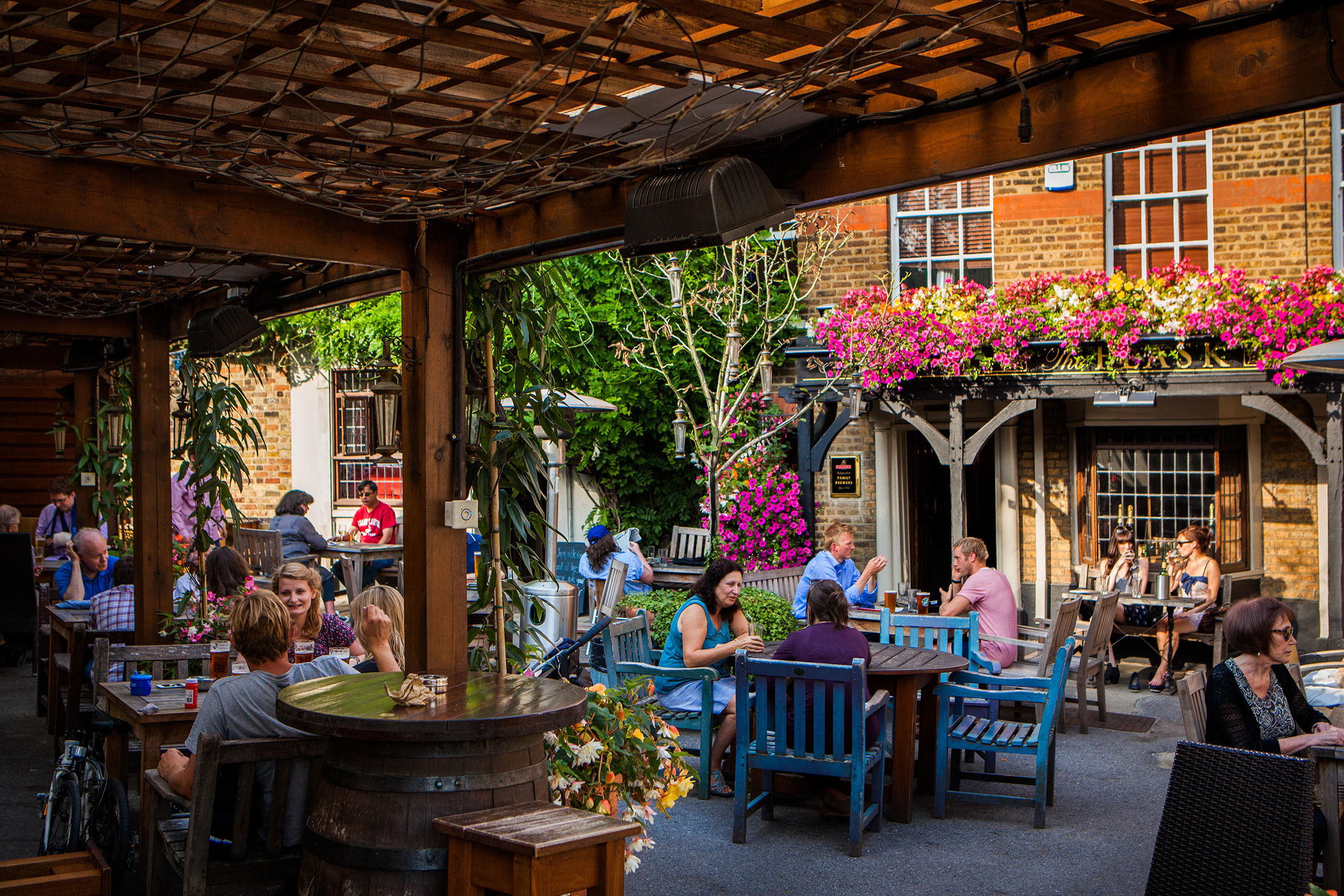 Haunted Places To Visit In London | 17 Seriously Spooky London Spots