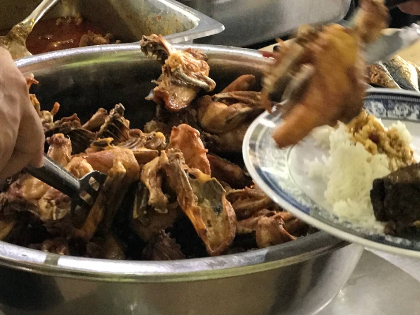 Best food stops near the MRT line