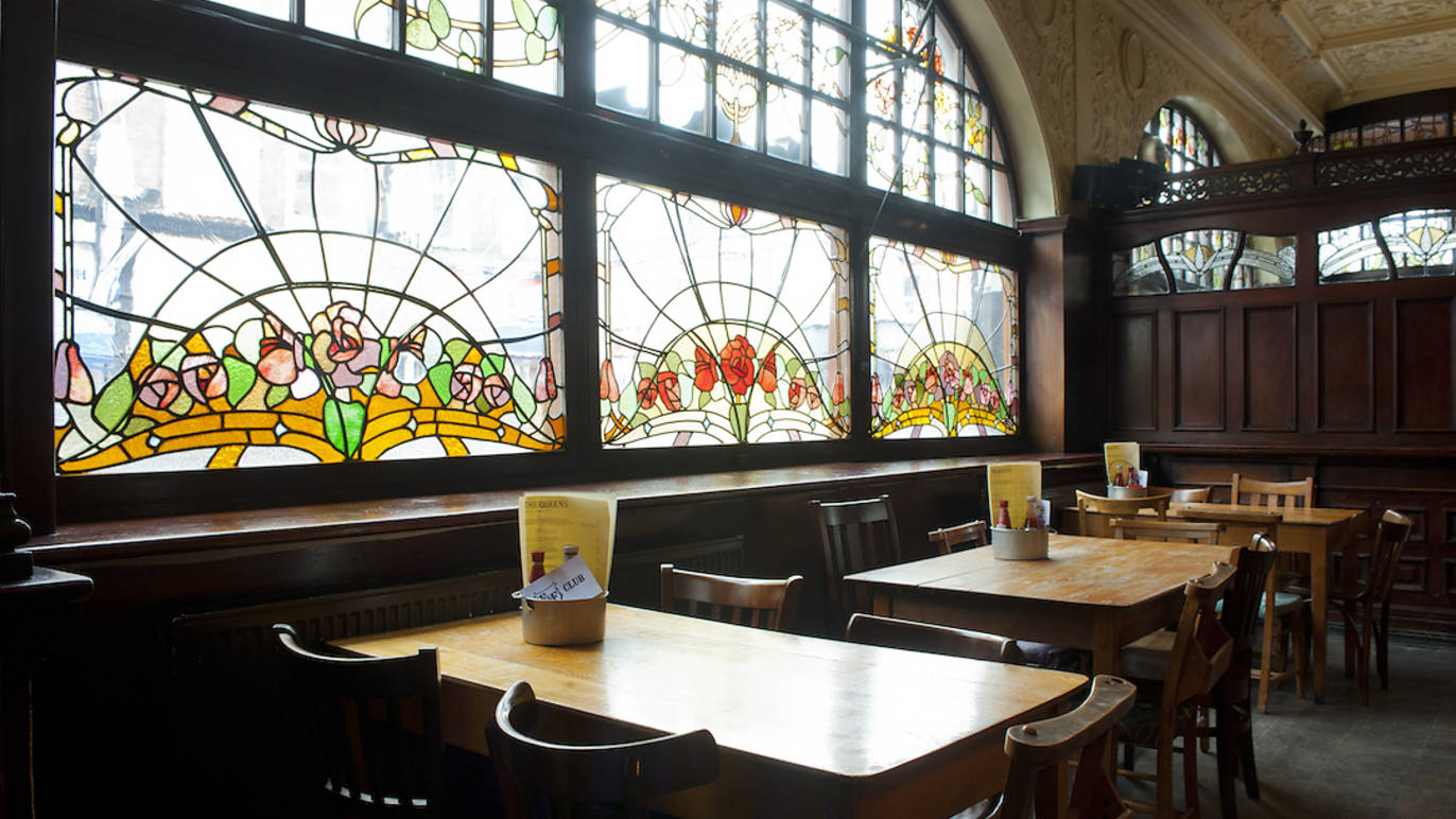 The Queens | Bars and pubs in Crouch End, London